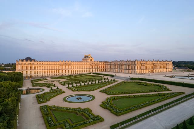 IRONMAN 70.3 Versailles Training Plan & Race Guide 2026 | FE26